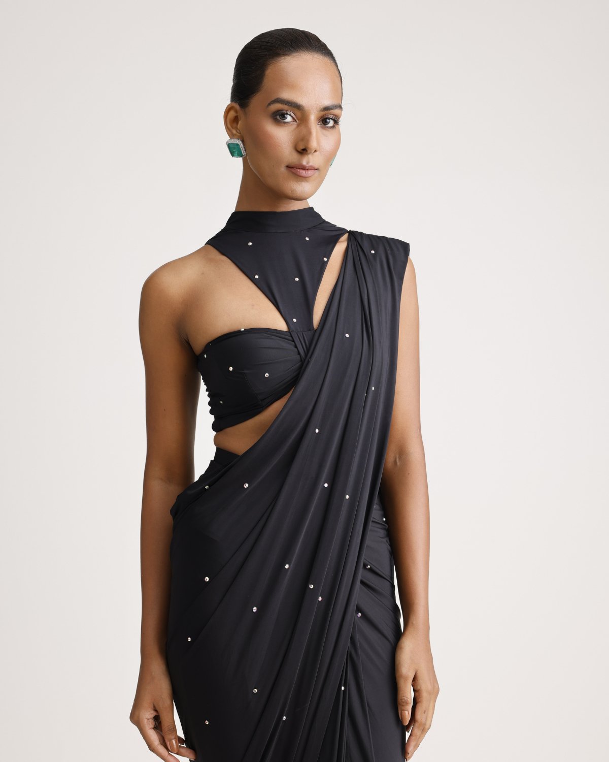 5 Second Sari ™ Black & Genna Crop Top – holiCHIC